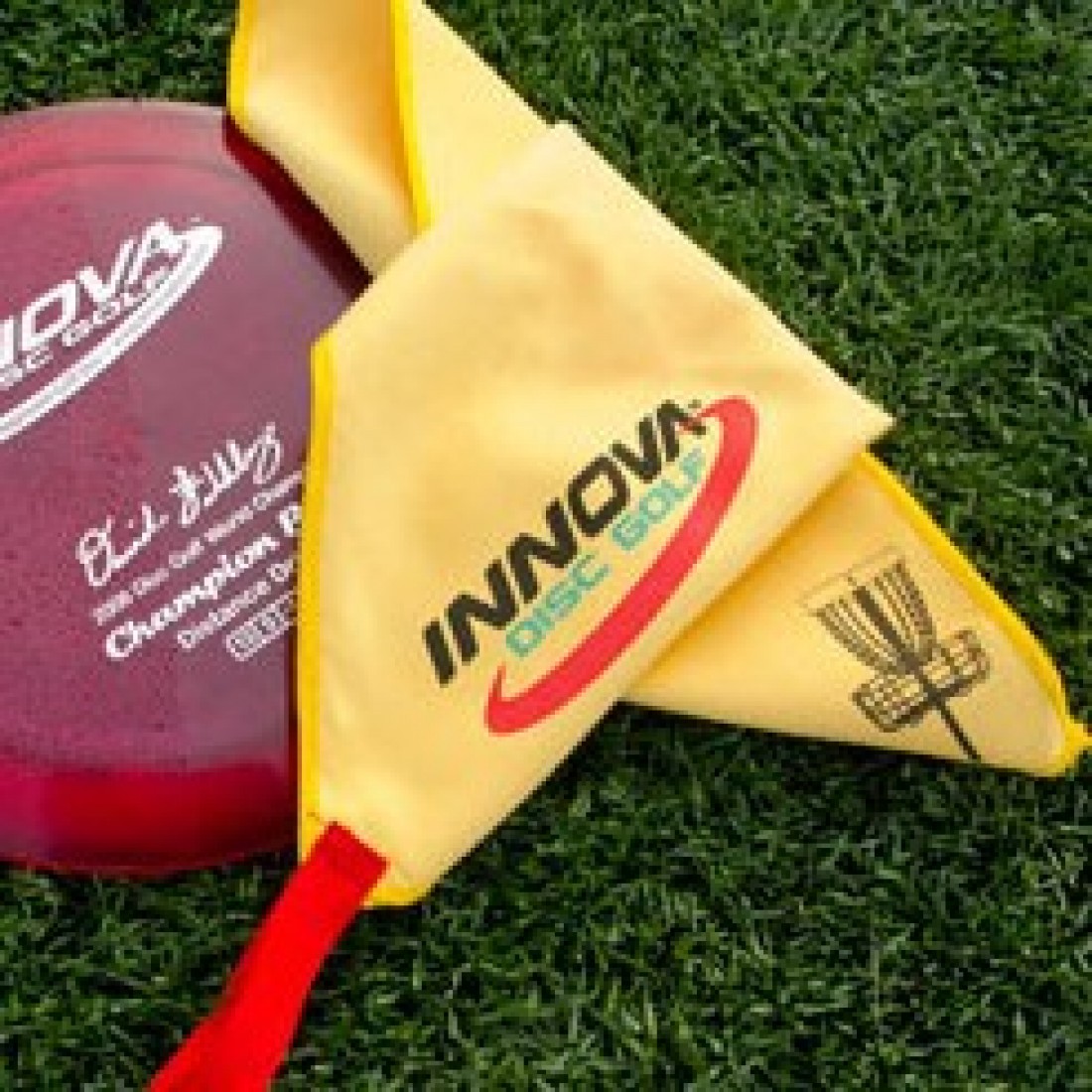 DewFly Towel, Innova Disc Golf Accessories | Discs Unlimited